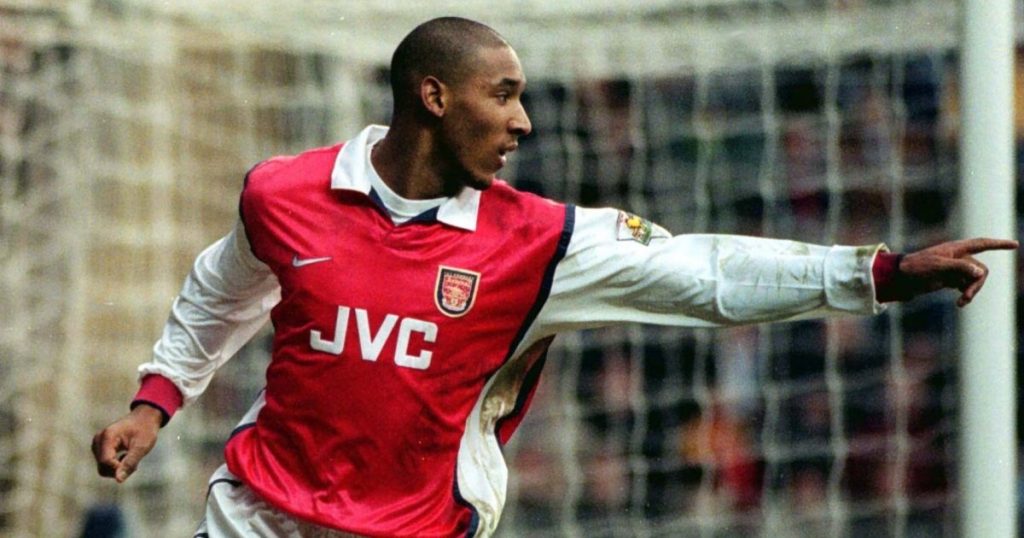 Nicolas-Anelka-Arsenal-celebrates - Planet Football