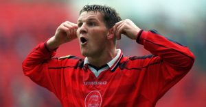 Remembering the time Dean Windass got three red cards in one game ...