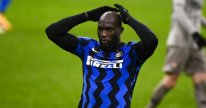 Watch: Lukaku blocks goal-bound Sanchez header as Inter go out of CL ...