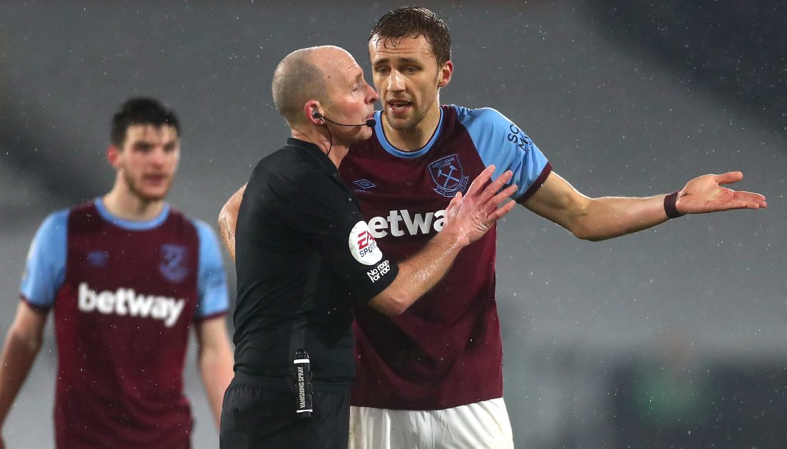 Watch: Mitrovic protests Soucek's innocence in controversial red card ...