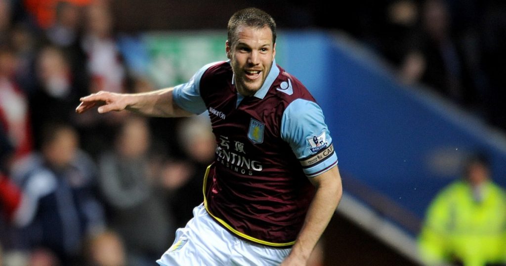 Ron-Vlaar-Aston-Villa - Planet Football