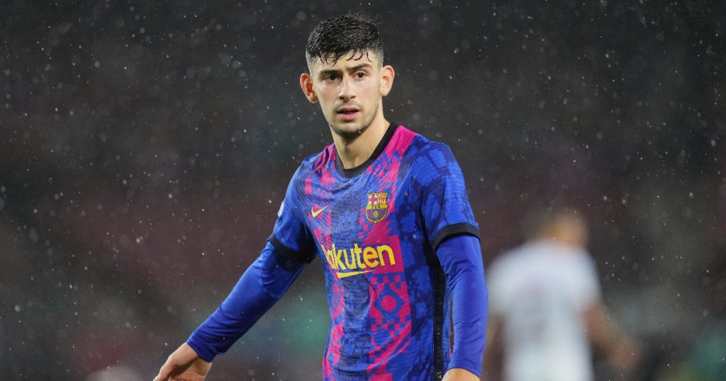 Yusuf Demir of Barcelona in action against Benfica, Camp Nou, December ...