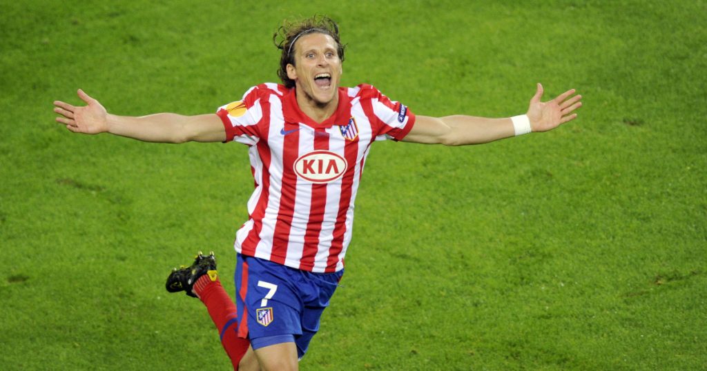 Diego Forlan celebrates his goal for Atletico Madrid in the 2010 Europa ...