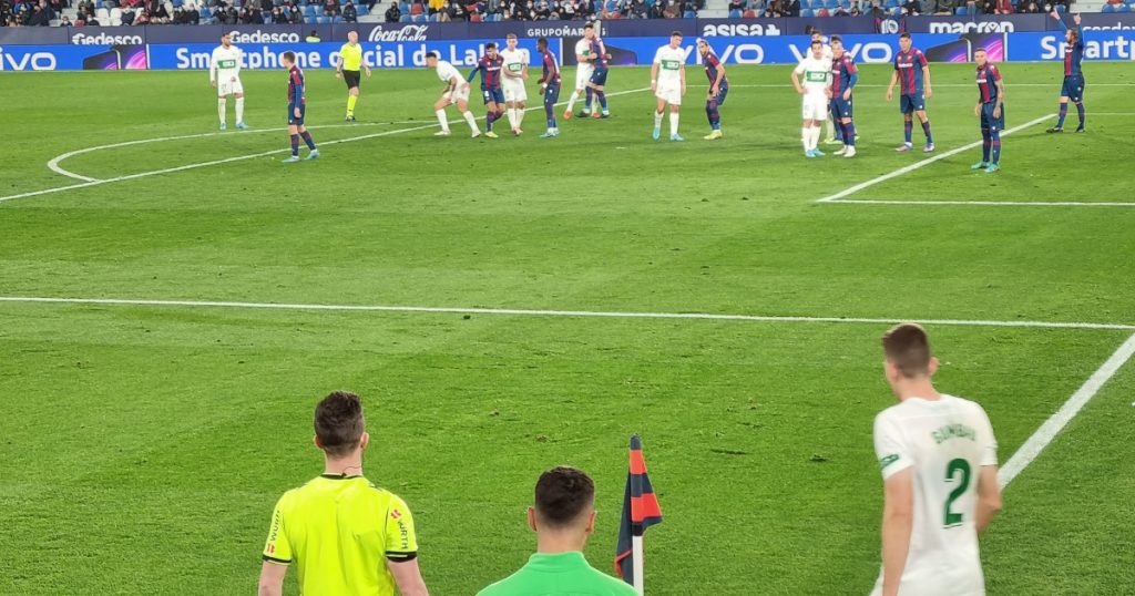 Away Days: A rare Levante win, sh*t goal music and serenading Soldado