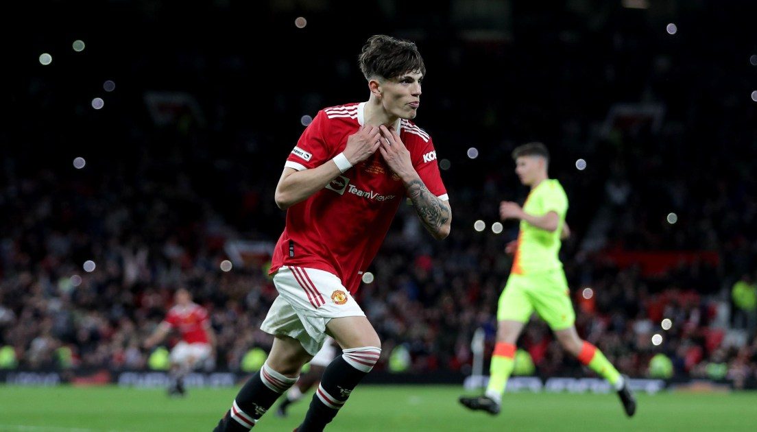 'A full-back's nightmare' - What's been said about Alejandro Garnacho