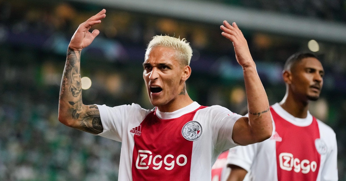 Watch: Fabrizio Romano gives big update on Man Utd's Antony chase