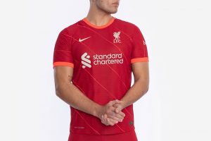 Ranking the four Liverpool home kits made by Nike from worst to best