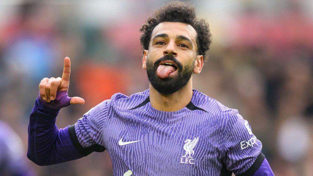 Jayden Danns & the 17 other teenagers handed Premier League debuts for ...