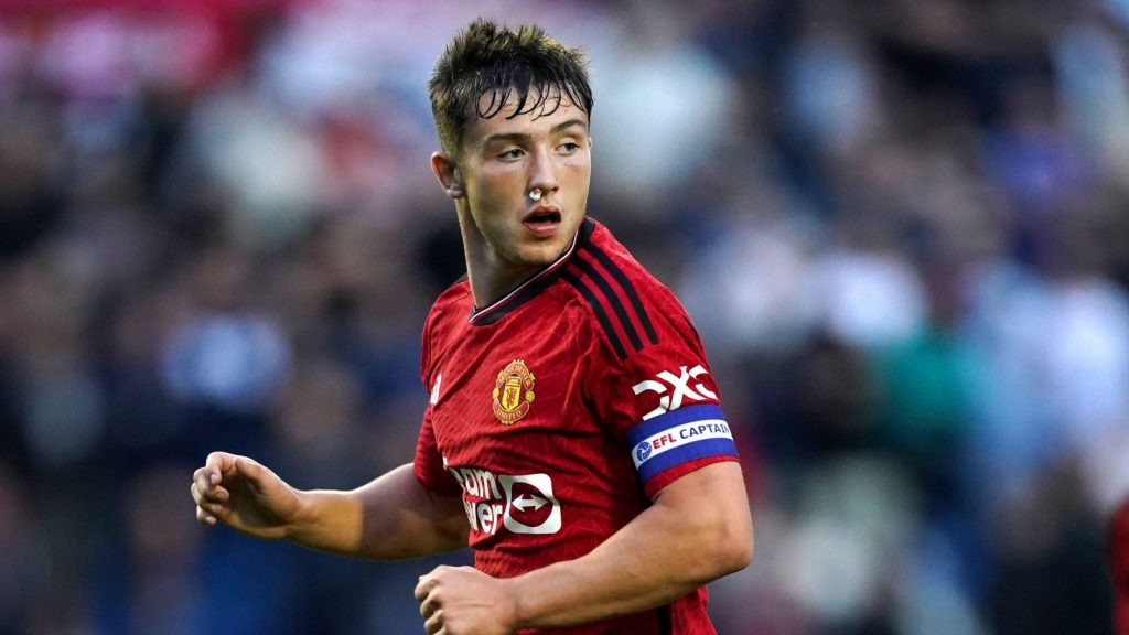 4 solutions to Man Utd's growing midfield injury crisis