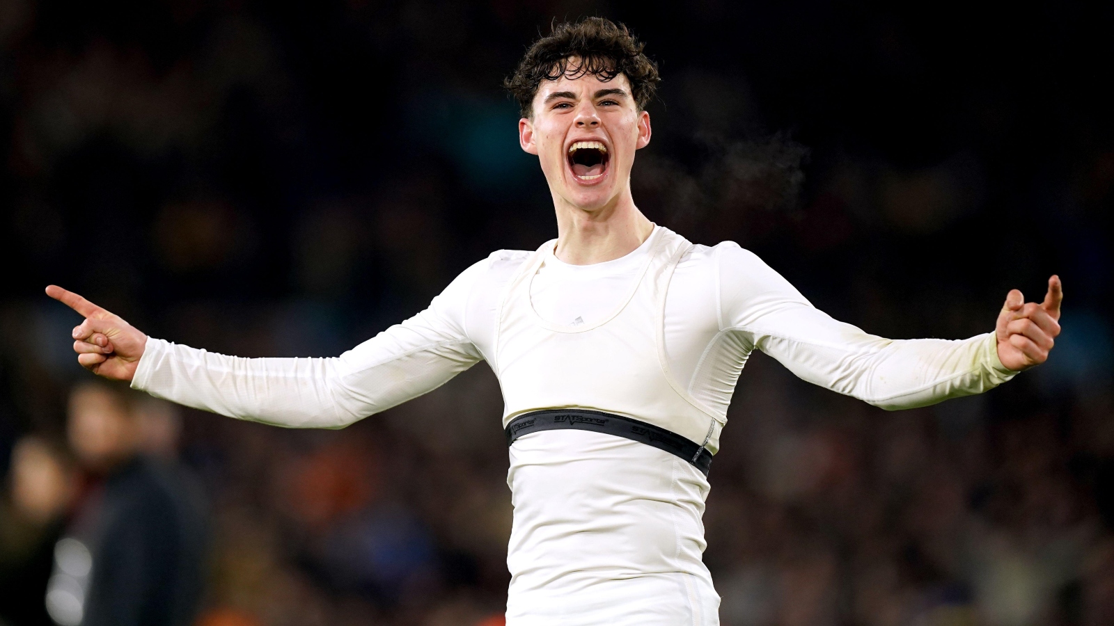 Leeds have the edge over rivals in Championship promotion race - & here ...