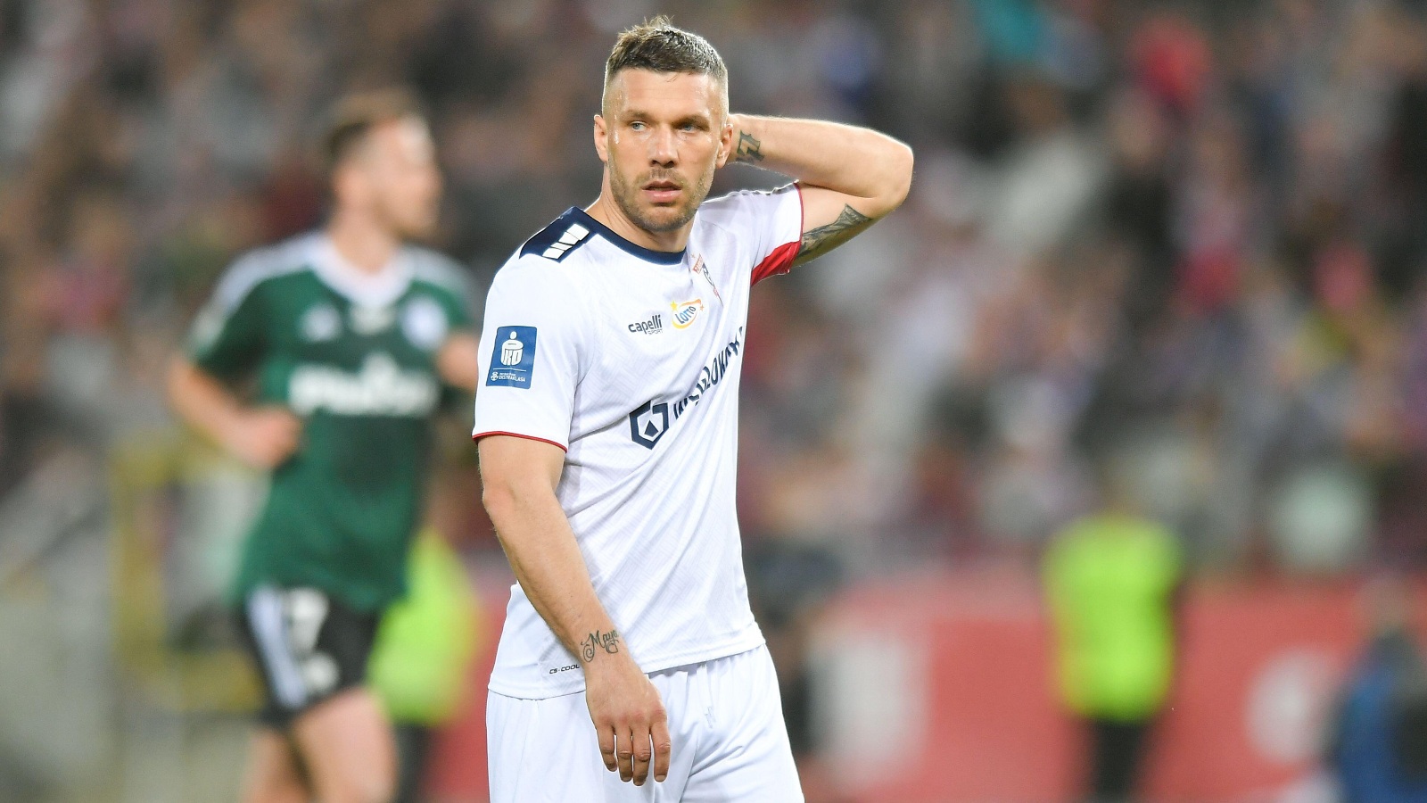 5 forgotten footballers we can't believe are still playing in the ...
