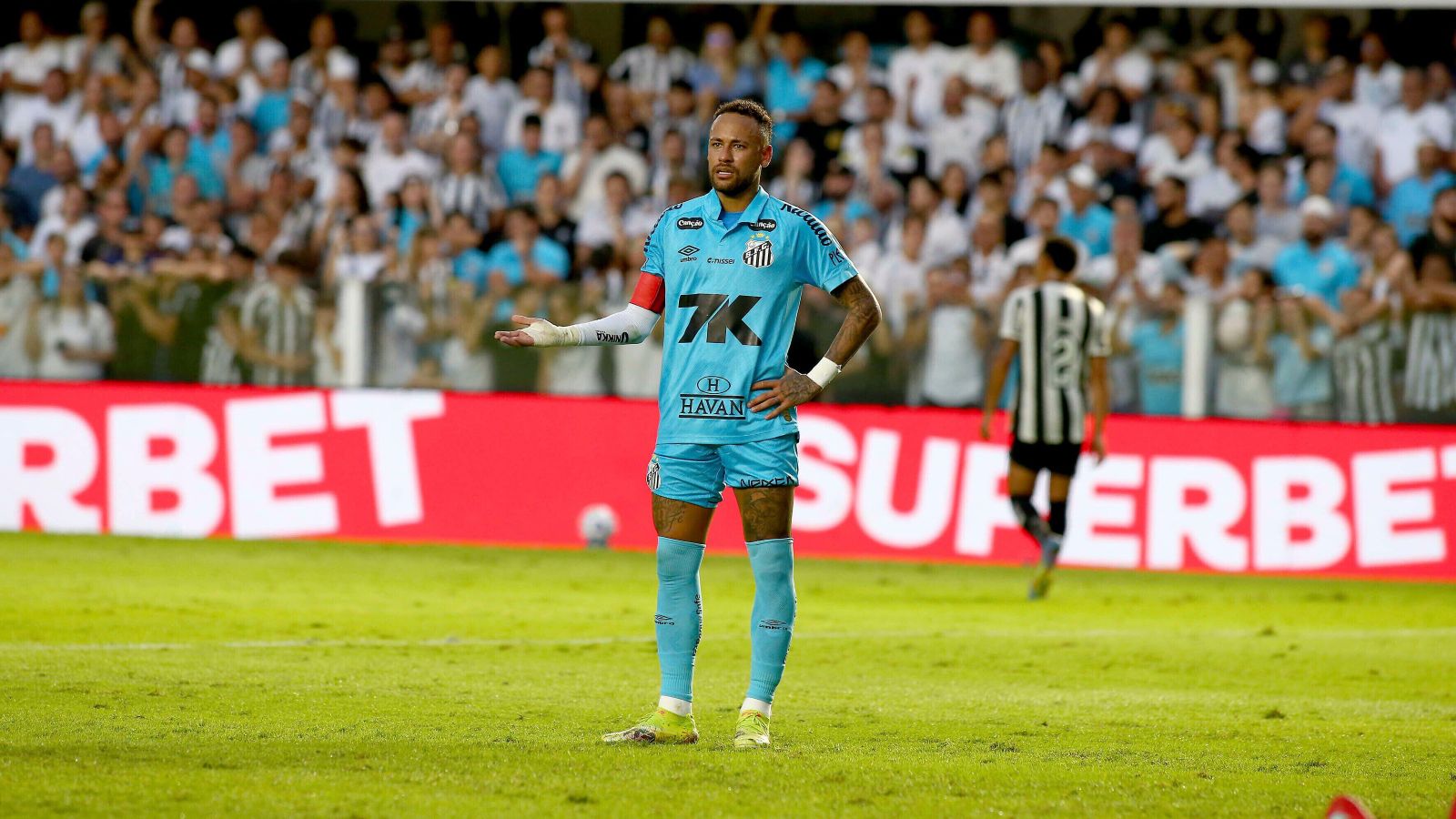 Neymar's ridiculous 'Hand of God' leaves him begging for Santos' fans mercy